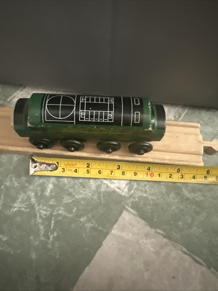 VINTAGE! Thomas & Friends D261 The Diesel Thomas Wooden Railway ...