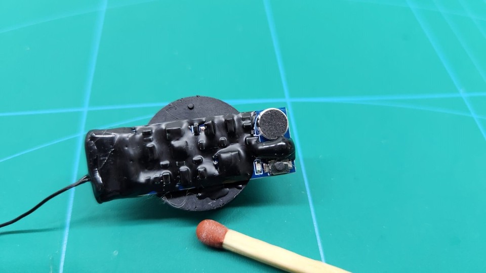 Crystal-Stabilized Mini Spy Bug • FM Audio Transmitter • Up to 700 ...