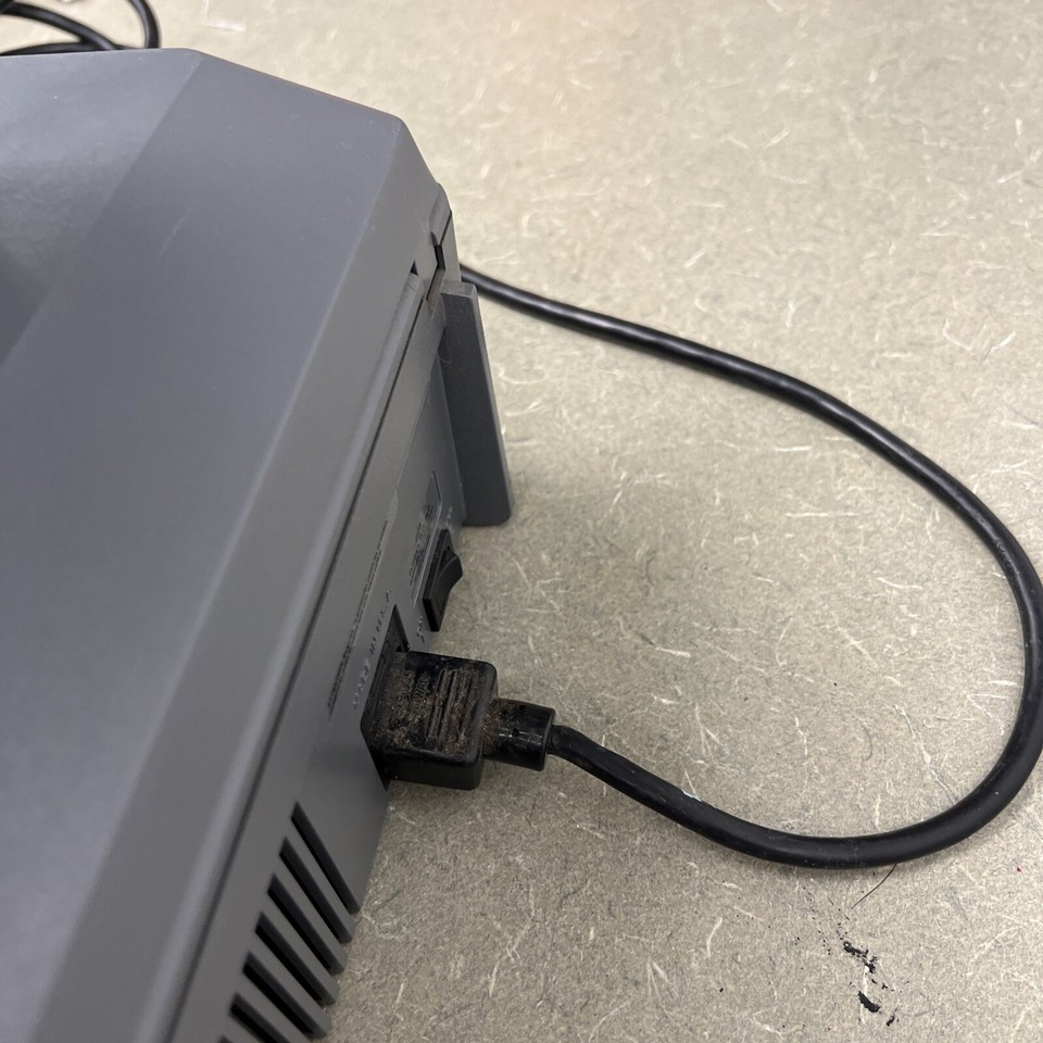 Smith Corona SD700 Electronic Electric Memory Typewriter With Lid ...