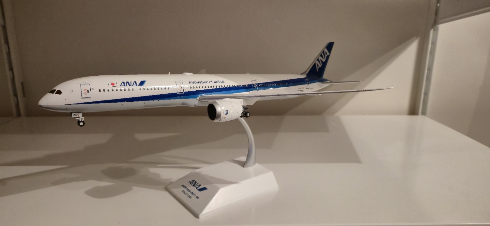 JCWings ANA Boeing 787-10 JA900A 1/200 Scale Model Airliner | eBay UK