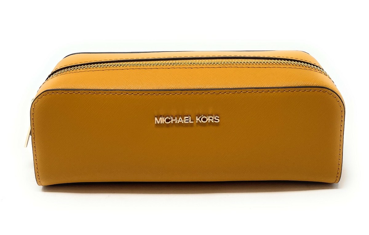 Michael Kors Powder Blush Pencil Case smadiasoft.com