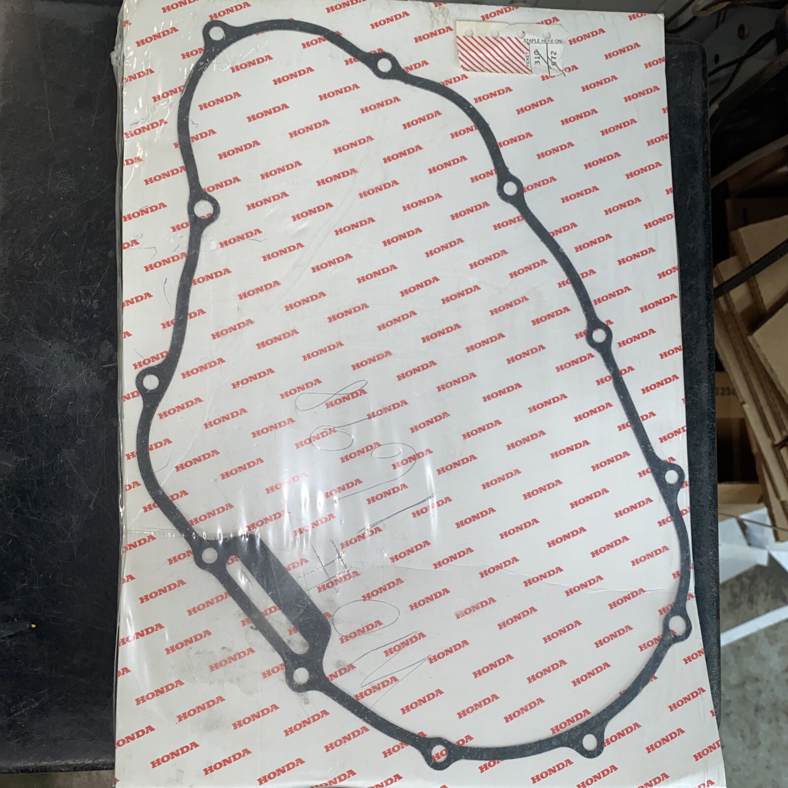 1985 HONDA ATC250 ATC350 CRANKCASE COVER GASKET OEM NOS 11394-HA0-300 ...