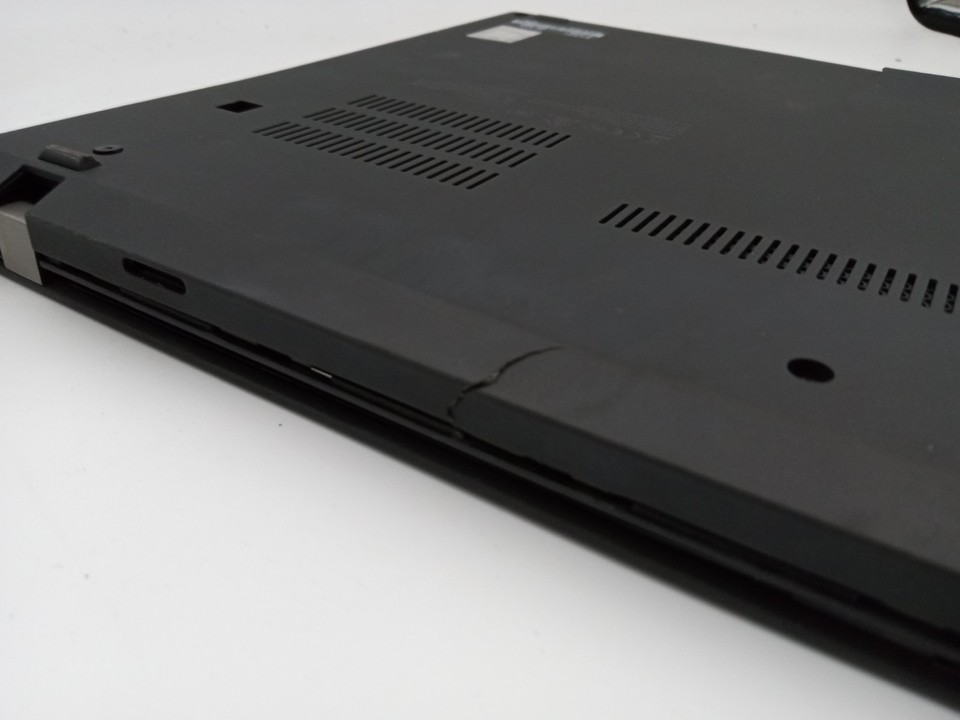 Lenovo ThinkPad T14 14" Laptop Intel Core i5 - CRACKED SCREEN - READ ...