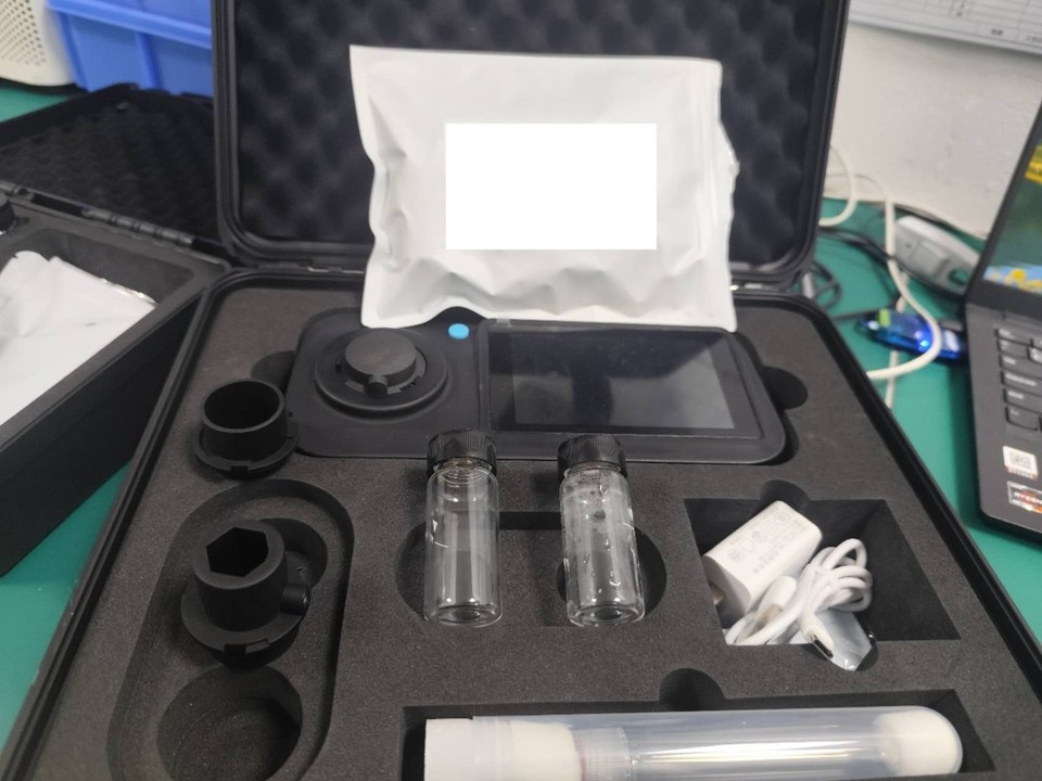 Portable Digital Chlorine & Multi-Parameter Analyzer - Colorimetric DPD ...