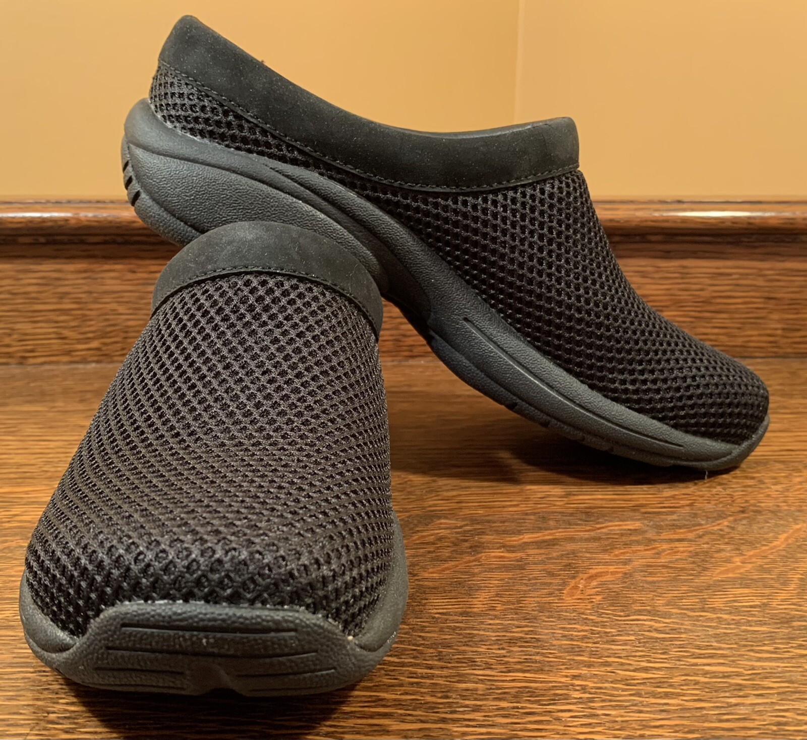Merrell Moc PRIMO BREEZE Black •Slip-on Performance Footwear •US 6.5 UK ...