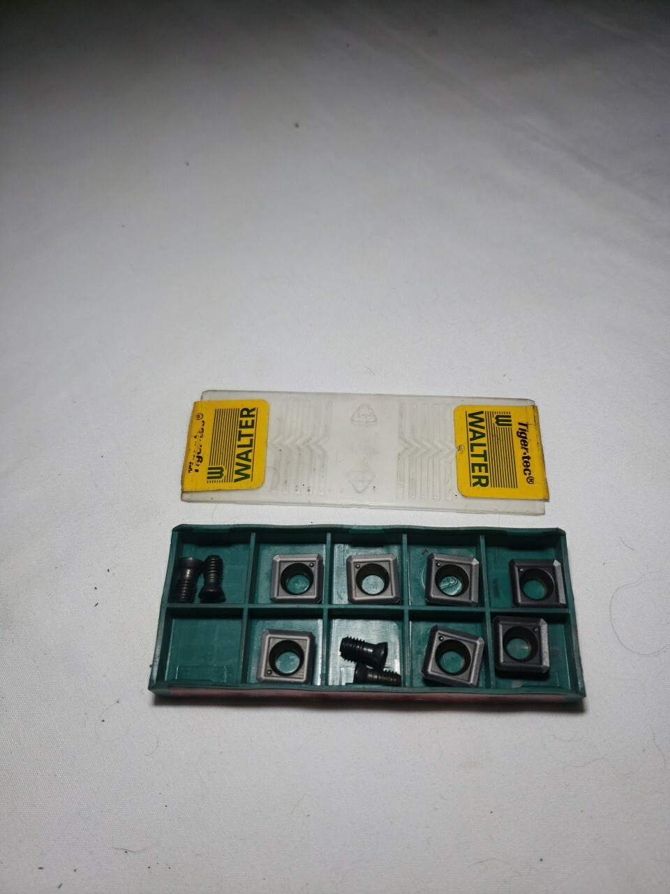 CARBIDE INSERTS SPKT1204AZN WKP25 WALTER 7PCS. 4 Screws Included | eBay