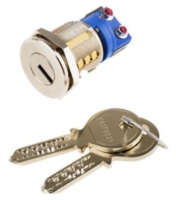 1 x Key Switch, SPDT, 5 A@ 250 V ac 2-Way | eBay UK