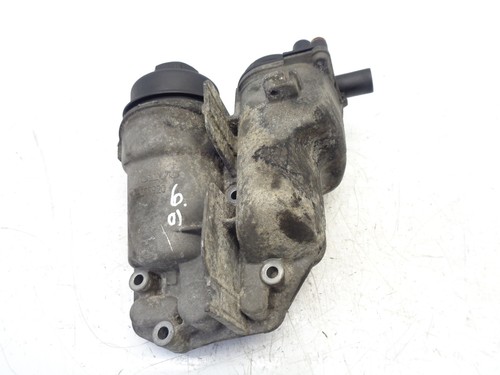 Ölfiltergehäuse für Volvo V70 MK2 II 285 2,4 D5 Diesel D5244T5 30677920 ...