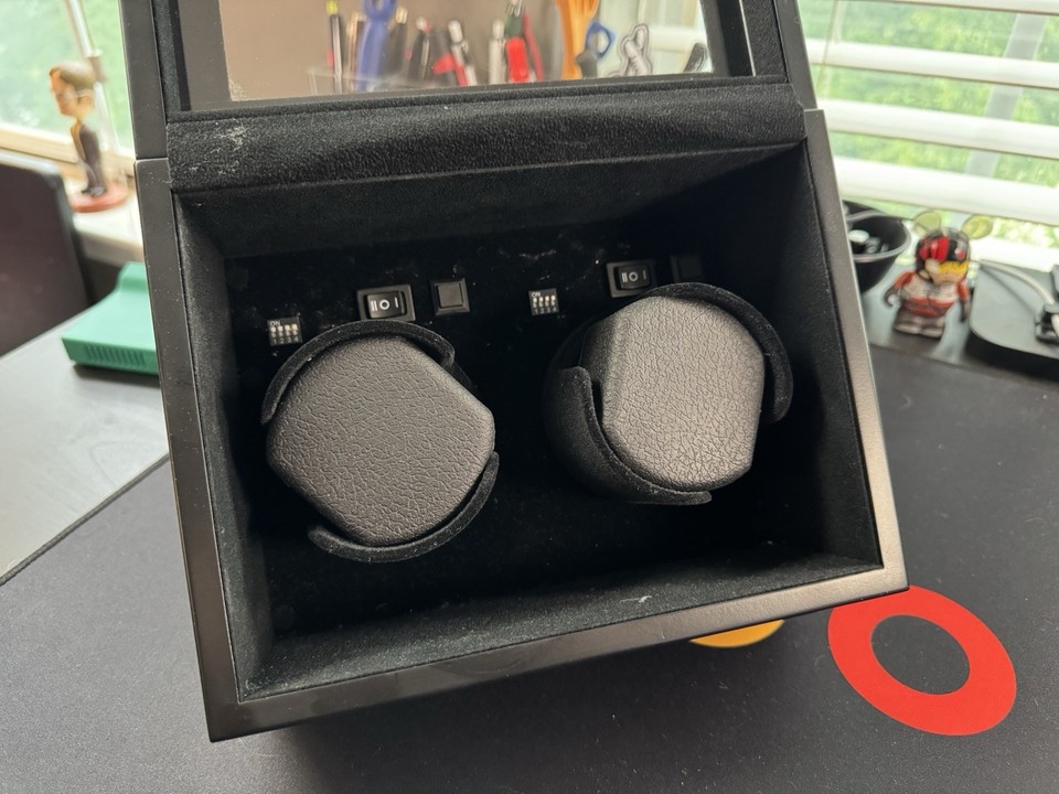 Brookstone Dual Watch Winder and Display Case Closet Essentials | eBay