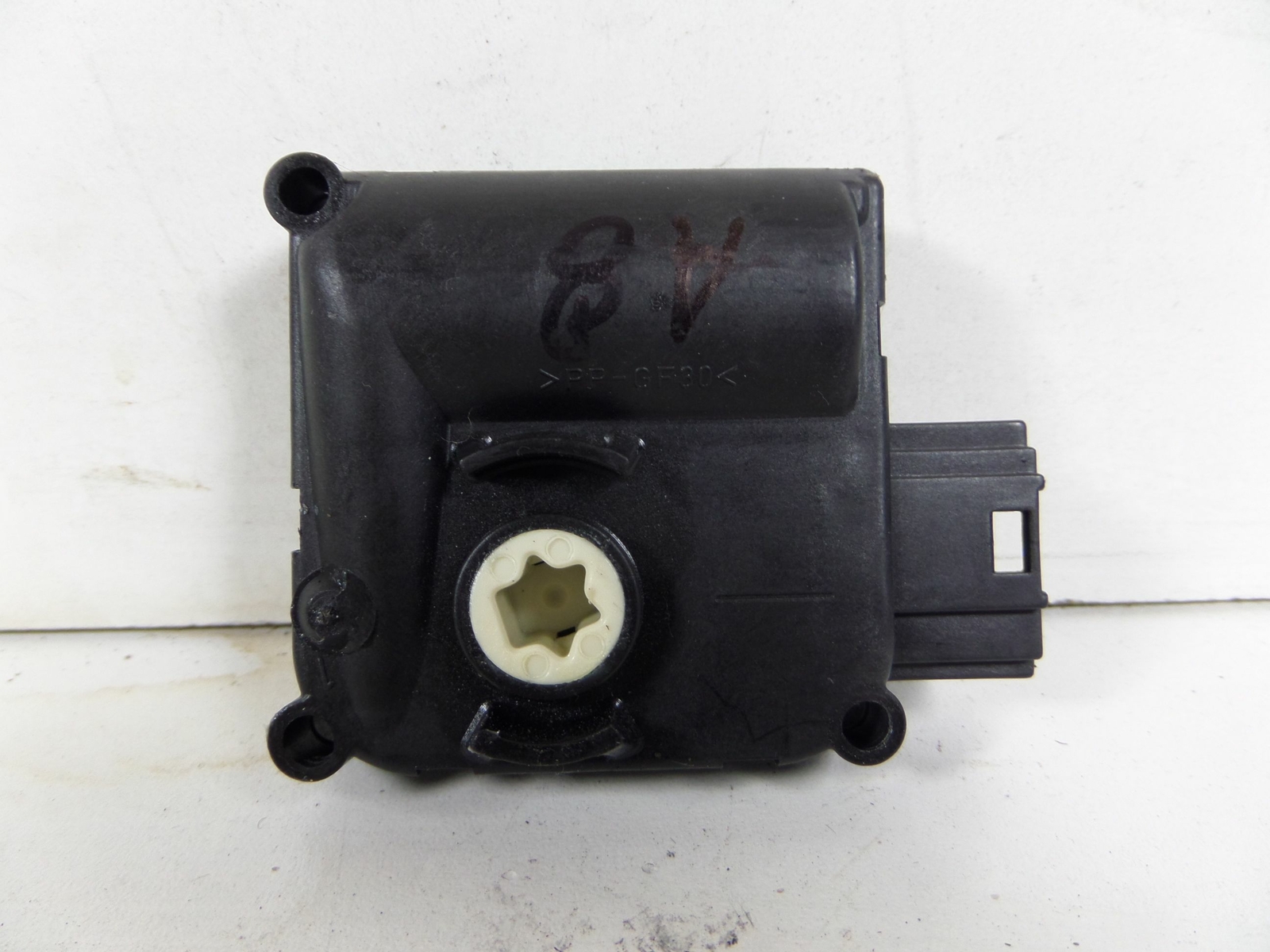 Audi A8 Heater AC Air Flow Flap Servo Motor Module D3 4E 03-10 OEM 4F0 ...
