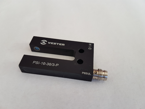 Vester Infrarot- Gabellichtschranken / PSI-10-30/3P PSI 8mm Serie / Neu ...