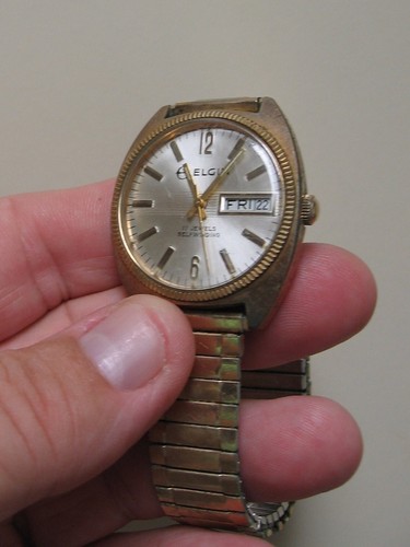 Elgin Excelle Gold Toned Wrist watch 17 Jewels Self winding, Flex band ...