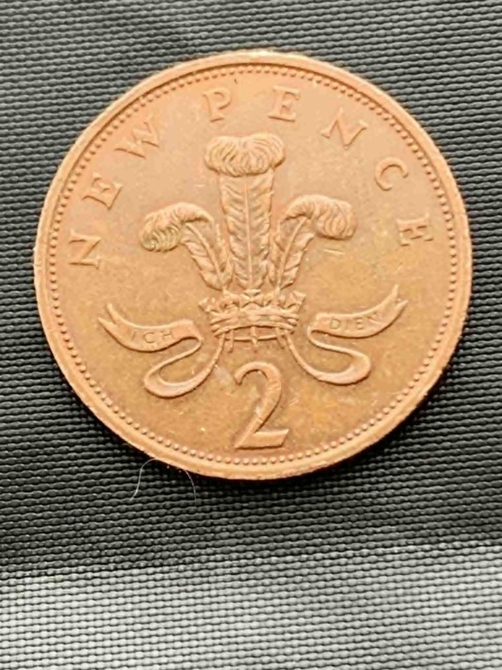 The Extremely Rare British 1983 " 2p New Pence” ERROR/ Mule Coin | eBay UK