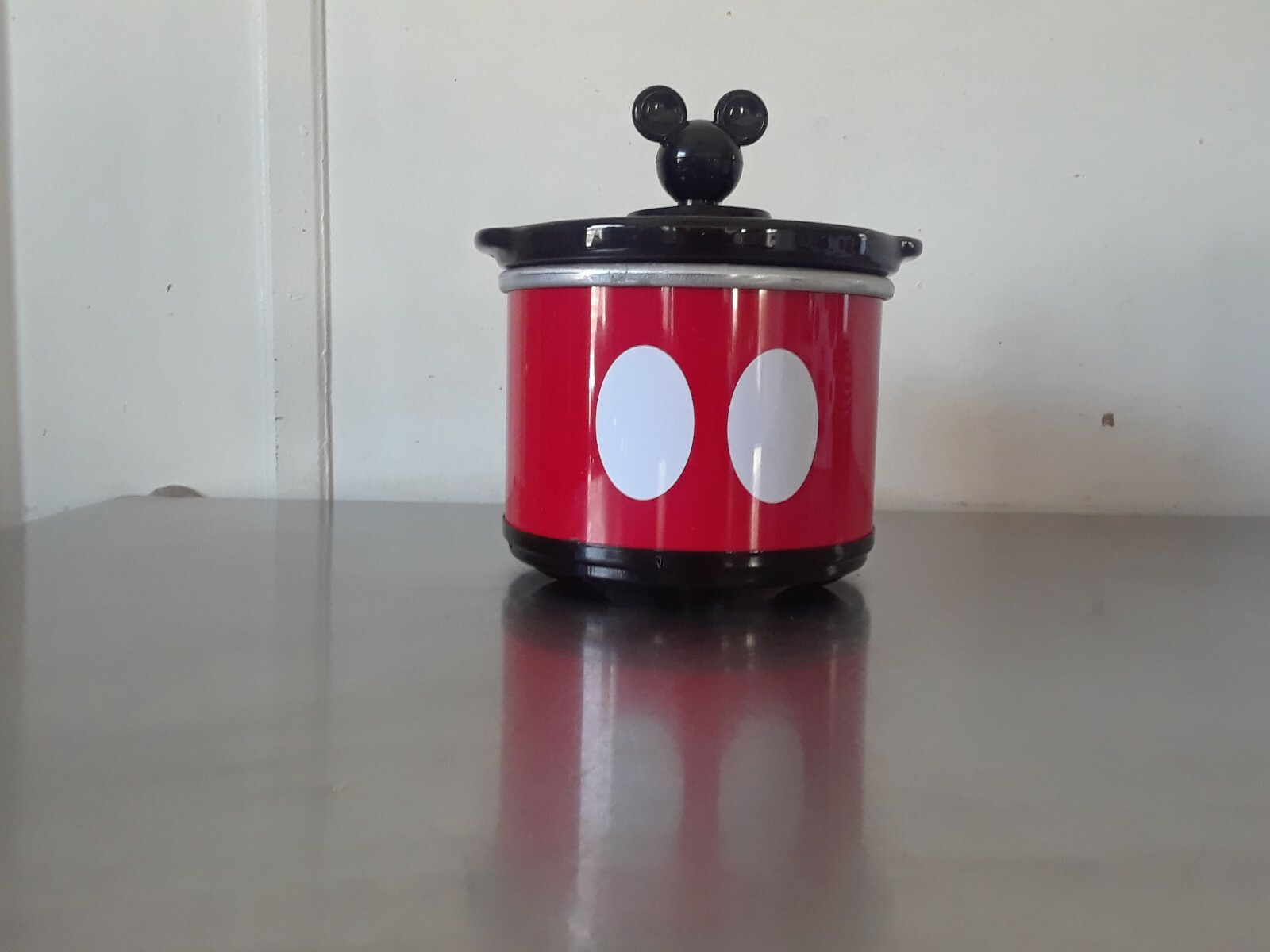 Disney Mickey Mouse .65 Quart Mini Crock Pot with Removable Stoneware ...