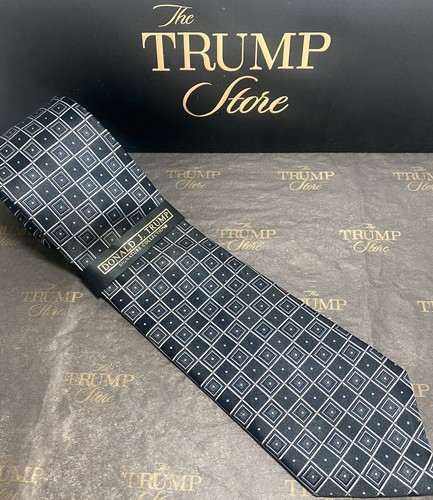 PRESIDENT DONALD J TRUMP Signature Collection Tie -Gold Bar -New with ...