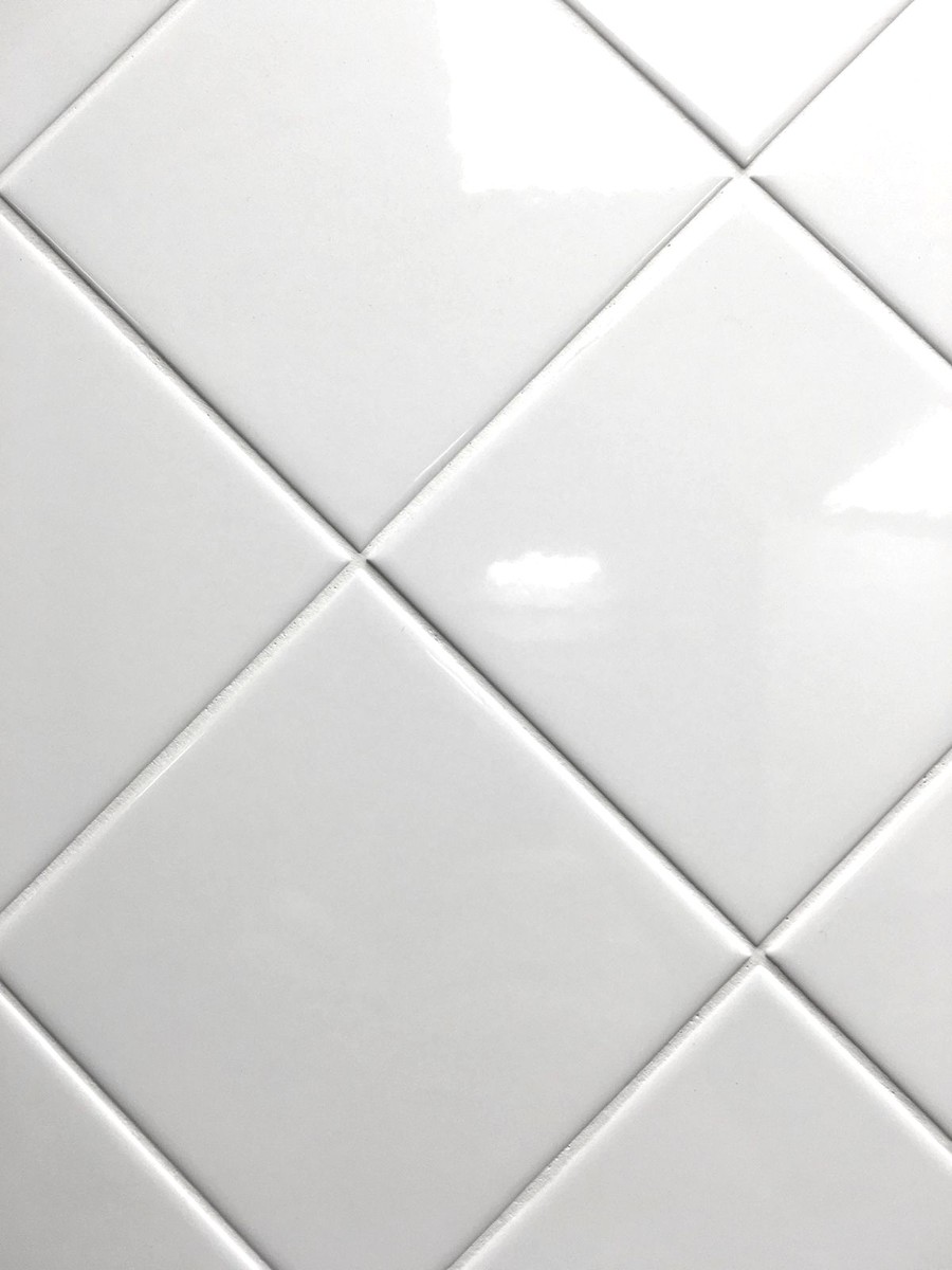 Shiny Tile Floors Azulev Calacatta Gold Polished Tile 120 X 120cm