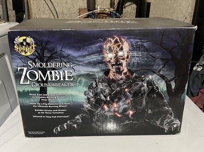 SMOLDERING ZOMBIE Spirit Halloween 2016 Groundbreaker Retired ...