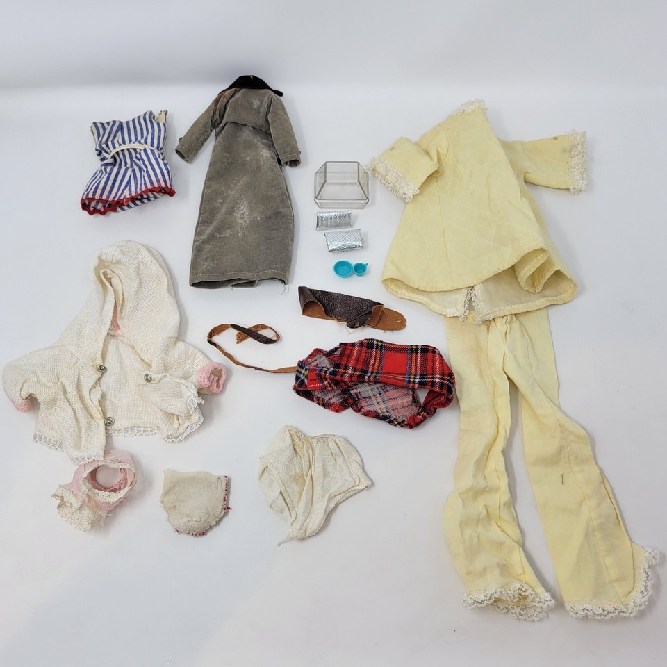 Vintage Barbie Doll Clone Clothing Accessory Lot Shillman Maddie Mod ...