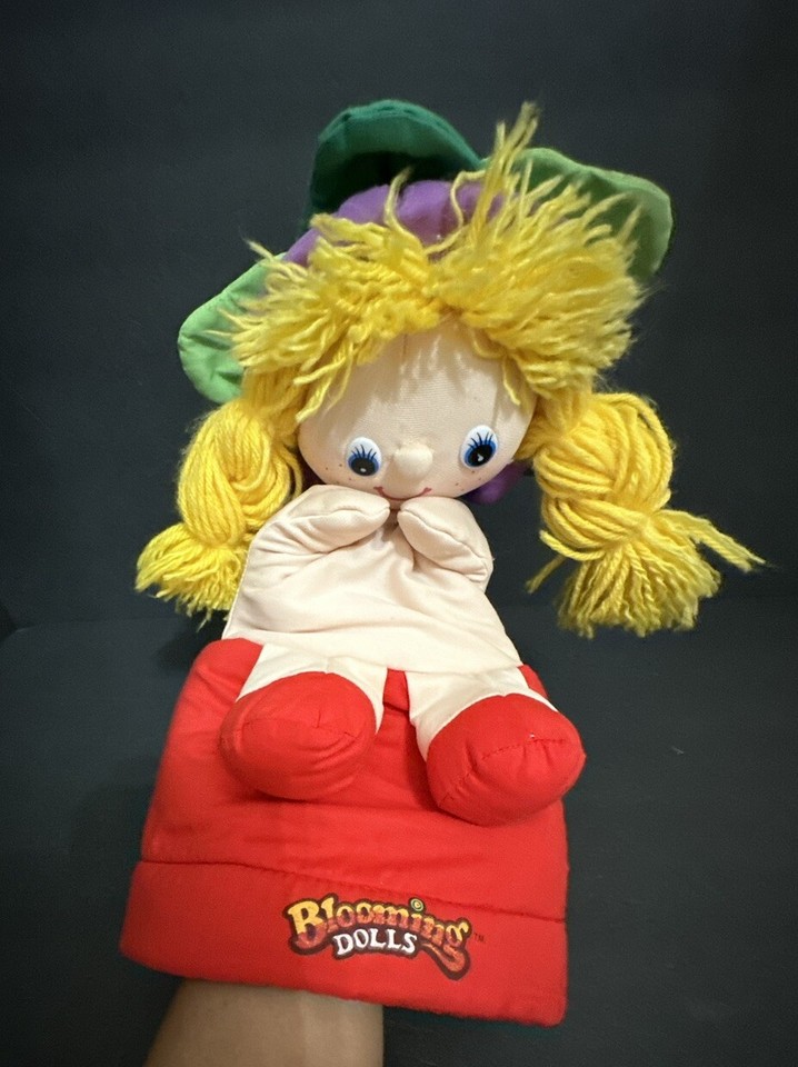 "BLOOMING DOLLS - RED POT" VINTAGE PLUSH TOY FLOWER PUPPET - 1987 - CAP ...