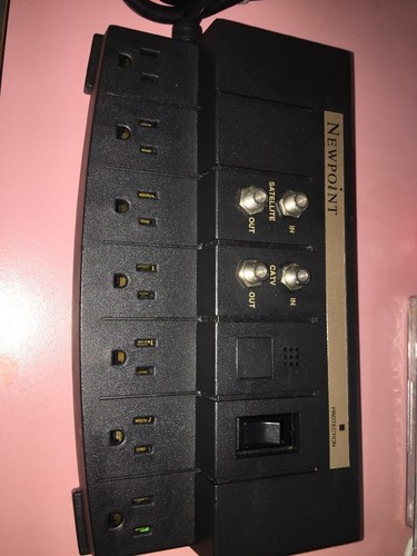 USED Newpoint Corp. Computer-Grade Surge Protector Floor 7-Outlet Model ...