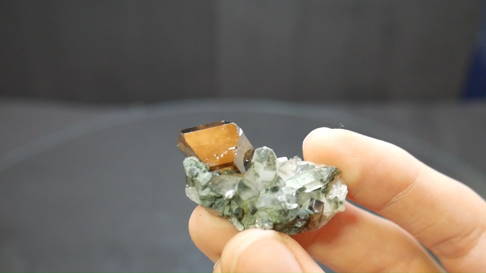 4.2cm GEM Cassiterite on Quartz Specimen - Amo Tin Deposit, Yunnan ...