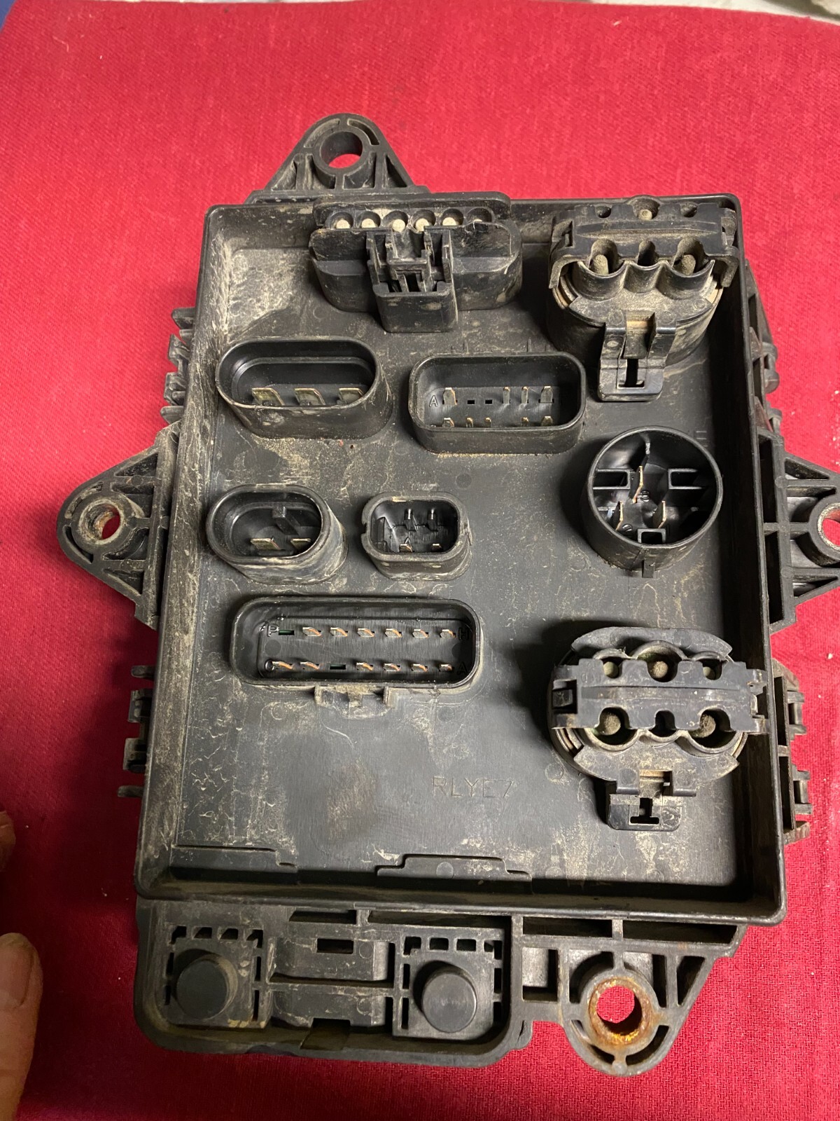 Volvo Fuse Box, . Mounts under hood drivers side firewall, 11 VOLVO VIN # 547539 | eBay