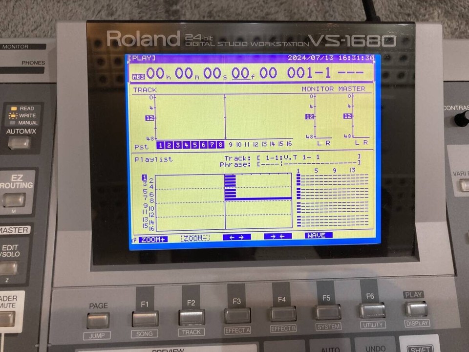 Roland VS-1680 Digital multitrack recorder Recording Studio Workstation ...