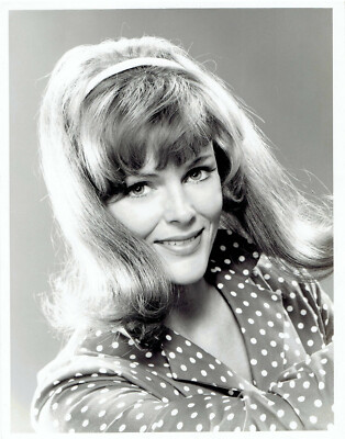 1968 Press Photo Actress Bobbi Jordan poses for studio portrait for ...