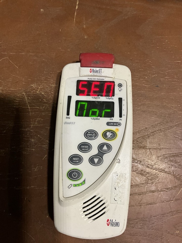 MASIMO SET RAINBOW PULSE CO-OXIMETER RAD-57 POWERS ON | eBay