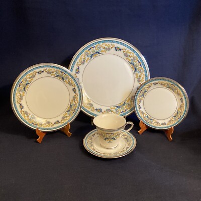 Lenox FAIR LADY 5 Piece Place Setting Silver Rim EXCELLENT CONDITION ...