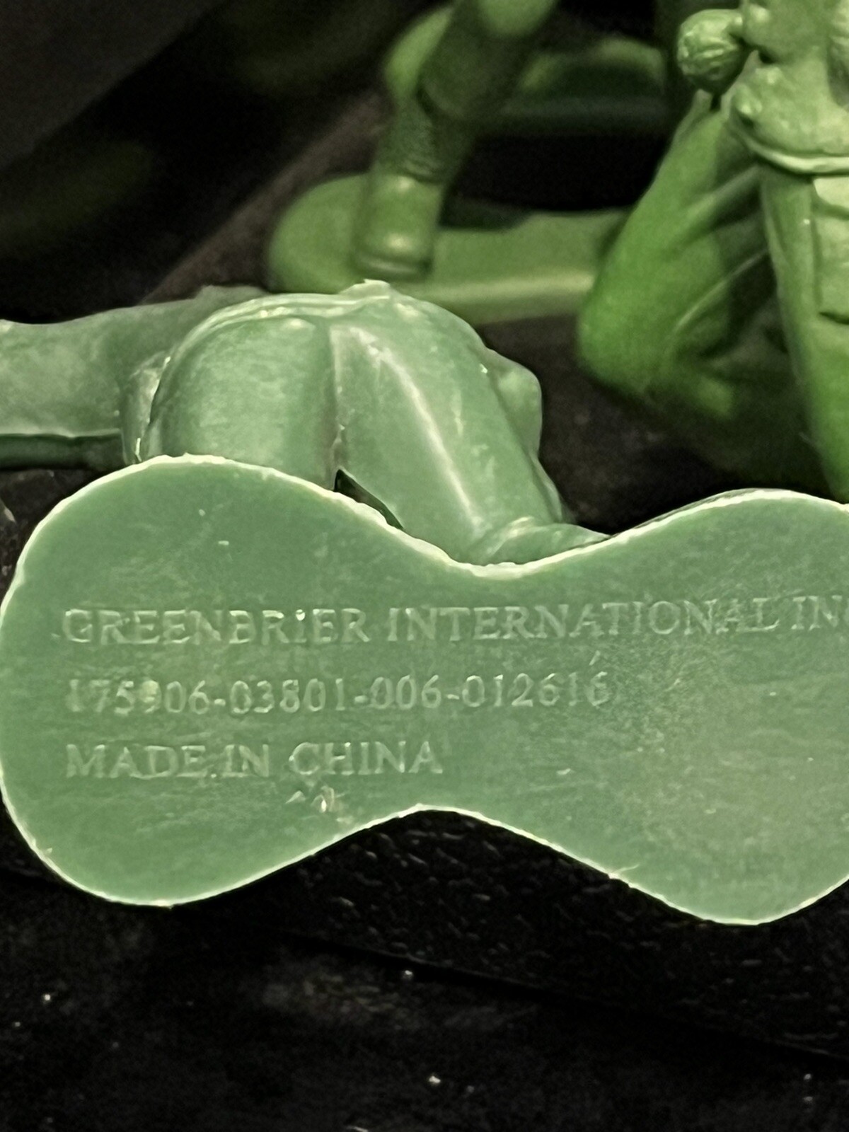 Vintage 4-4.5” Jumbo Green & Tan Army Men Lot (30) Greenbrier FREE ...