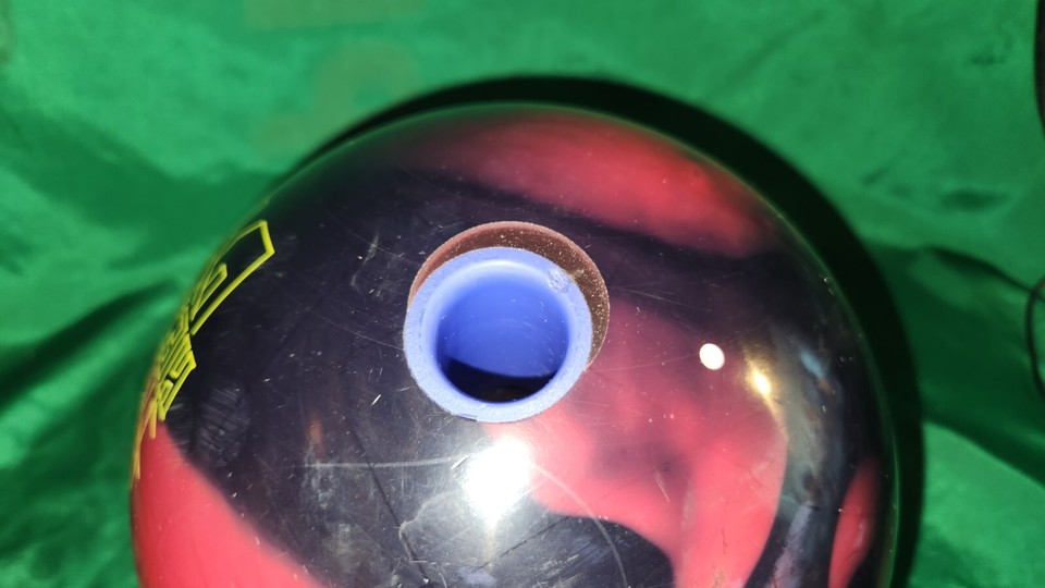 DV8 Hellcat Bowling Ball 15 lbs Preowned Span 4 5/8 Inches | eBay