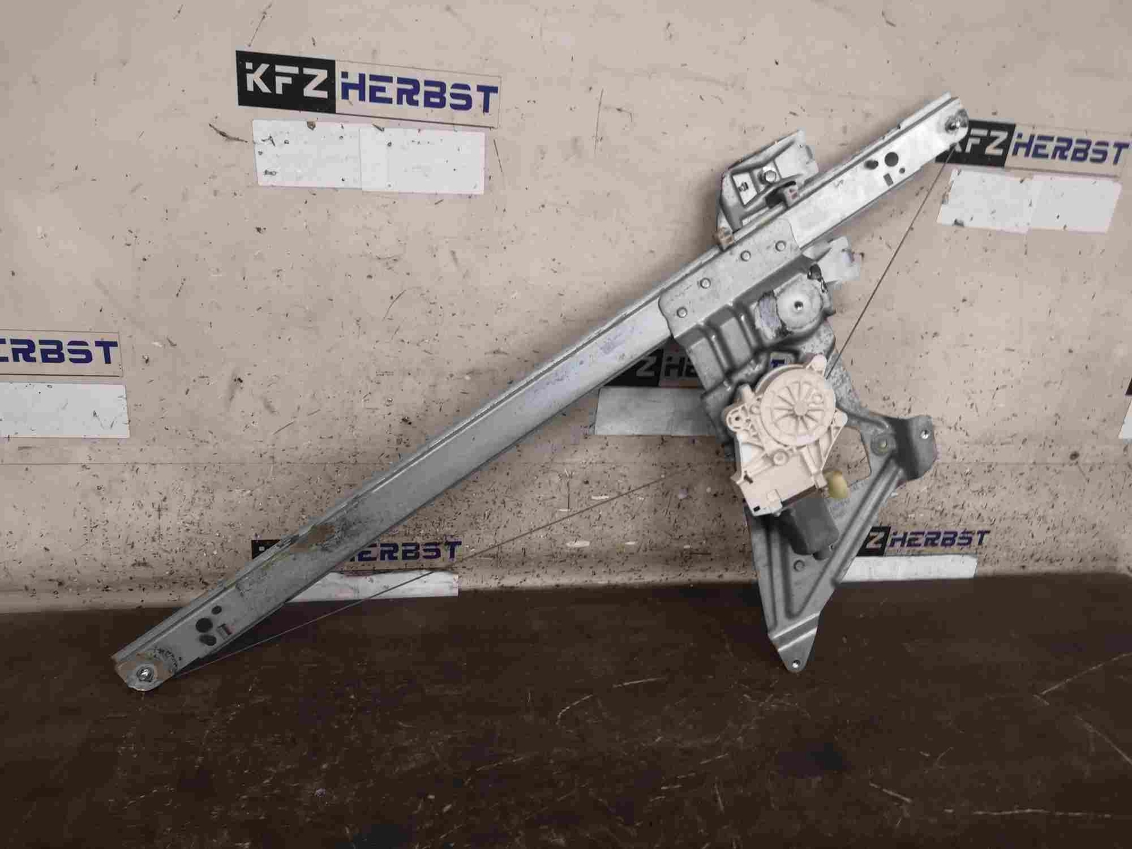 Mercedes Sprinter 906 Fensterheber elektrisch Links Vorne 9067200046 ...