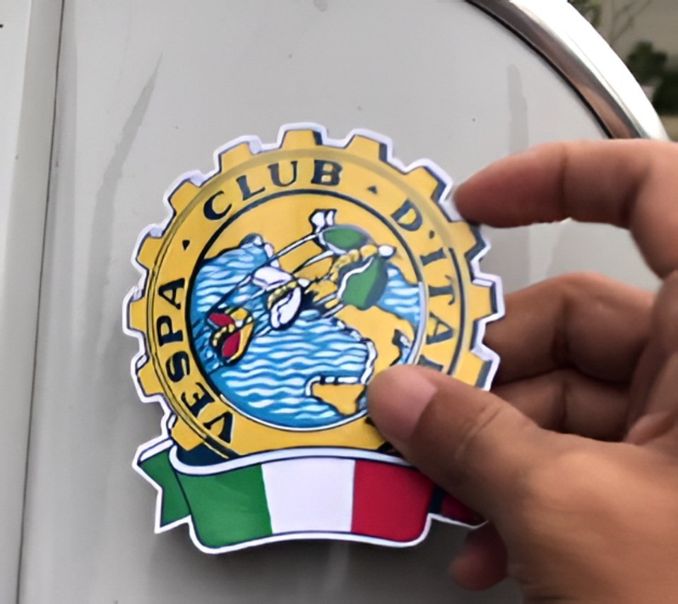 Custom Vespa Emblem Magnetic Badge Removable No Drill Easy Install Logo ...