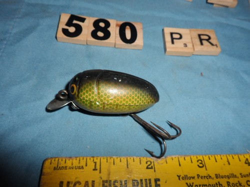 U0580 PR MILLSITE RATTLE BUG FISHING LURE | eBay