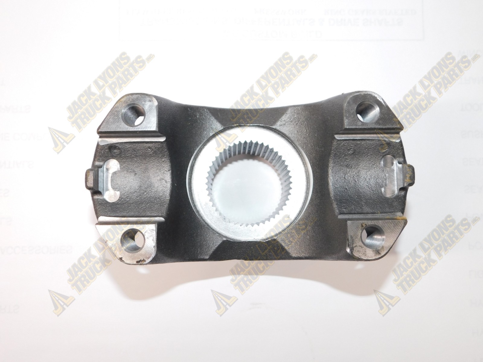 20WYSC38-18 New Meritor Rockwell END YOKE - OEM | eBay