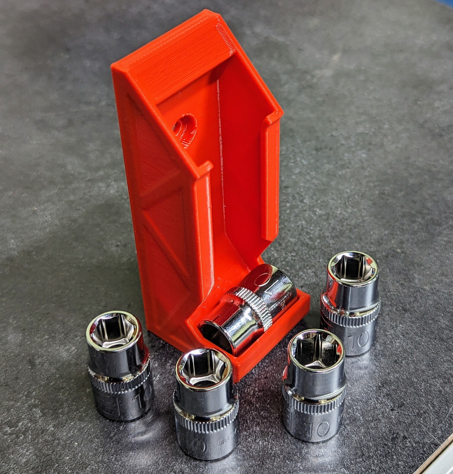 Emergency 10mm Magnetic Socket Dispenser (with 5x 10mm Sockets) - RED ...