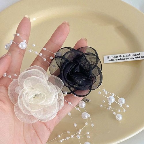 Black White Rose Choker Necklace Pearls Clavicular Chain Rose Flower ...