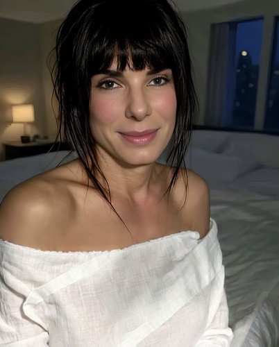 SANDRA BULLOCK “Collection” Legendary Actress 8X10 Color Glossy ...