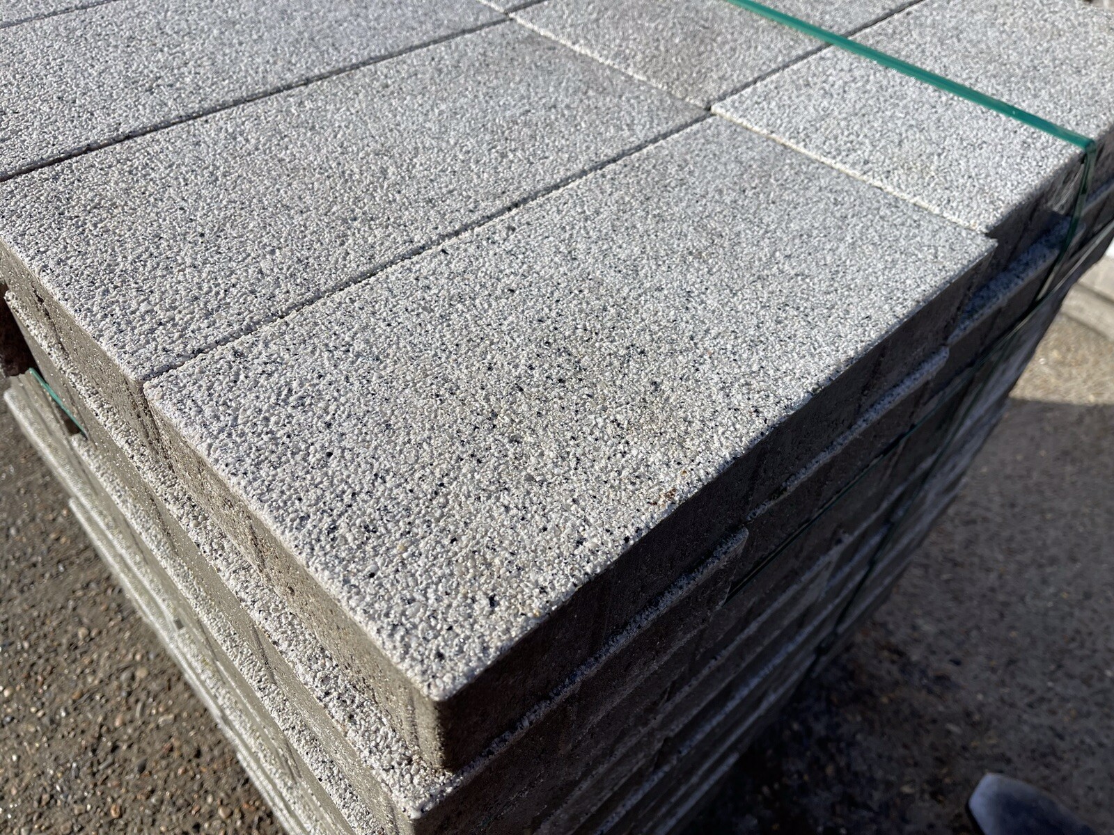 CHARCON ANDOVER ECO PAVING SILVER GRANITE, STUNNING 65 MM BLOCK PAVING ...