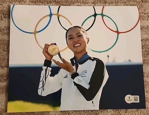 LYDIA KO SIGNED 8X10 PHOTO LPGA OLYMPICS MEDAL BECKETT BAS AUTHENTIC # ...