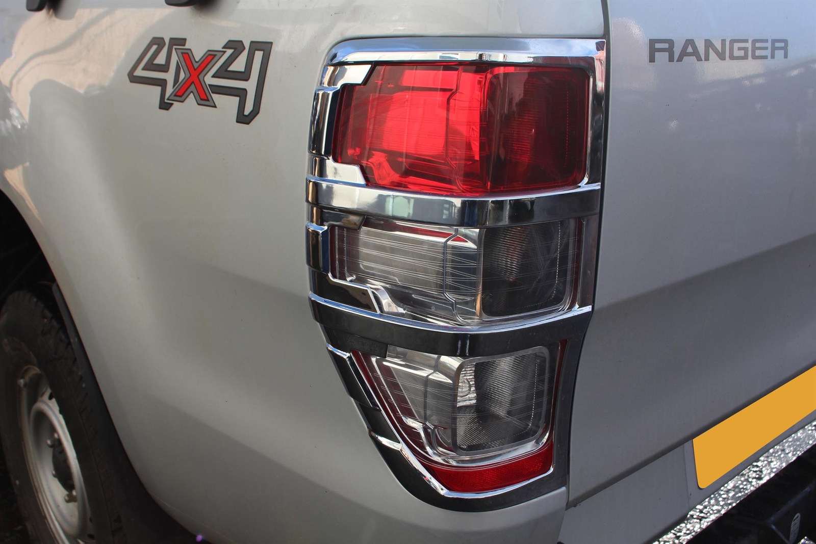 CHROME TAIL LIGHT COVERS PROTECTORS FOR FORD RANGER T6 T7 T8 FROM 2012 ...
