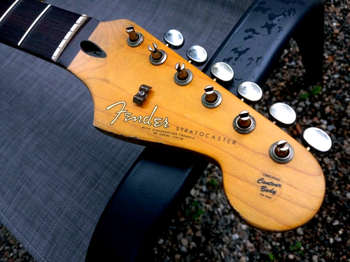 Fender Lic Relic Strat neck Aged Nitro 60s Stratocaster Mr G's Custom ...