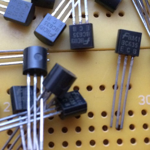 1A 45V NPN Bipolar Transistor BC635 TO-92 1W 100MHz Multi Qty | eBay