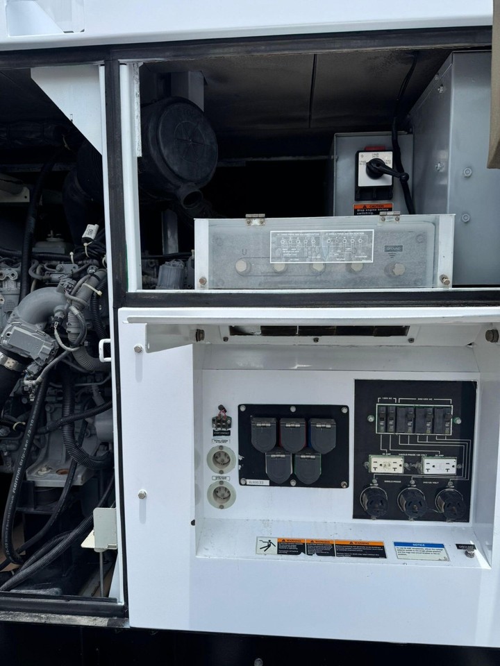 70 kva Multiquip whisperwatt DCA-70SSIU4F Silent Mobile Diesel ...