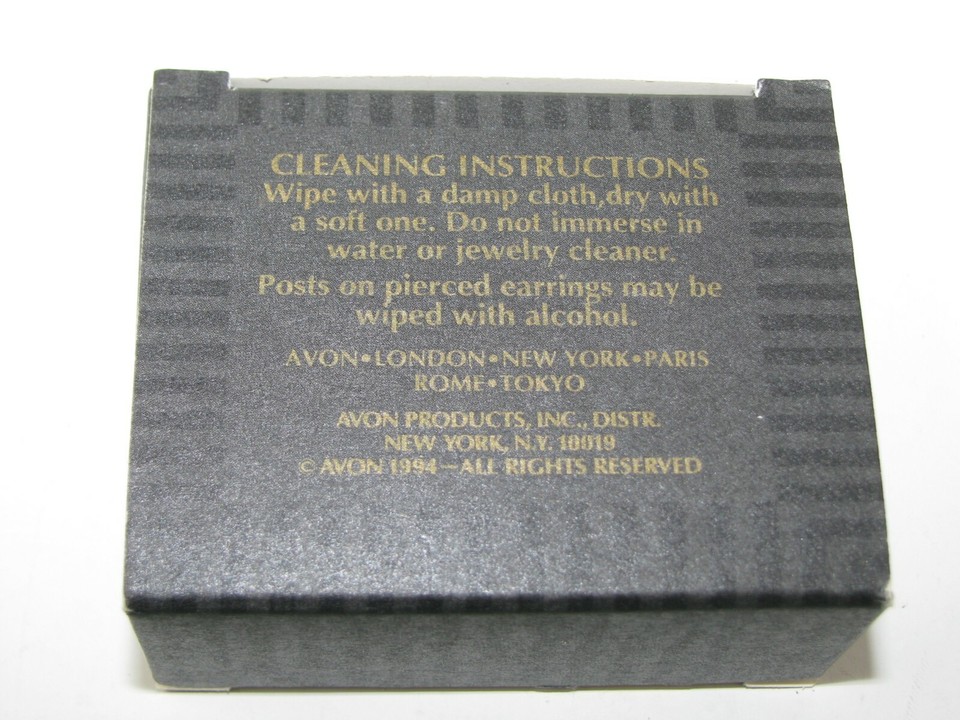 Vtg Avon Just For Spring Earrings Ladybug Pierced Goldtone Metal Enamel ...