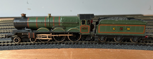 Wrenn W2222 4-6-0 Castle Class Loco 7002 Devizes Castle GWR livery ...