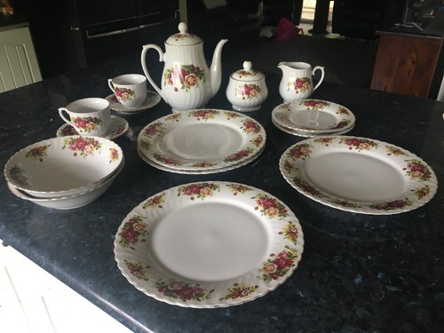 Vintage ELEGANT CHINA / English Rose / 15 Piece Part Dinner Set / GOOD ...