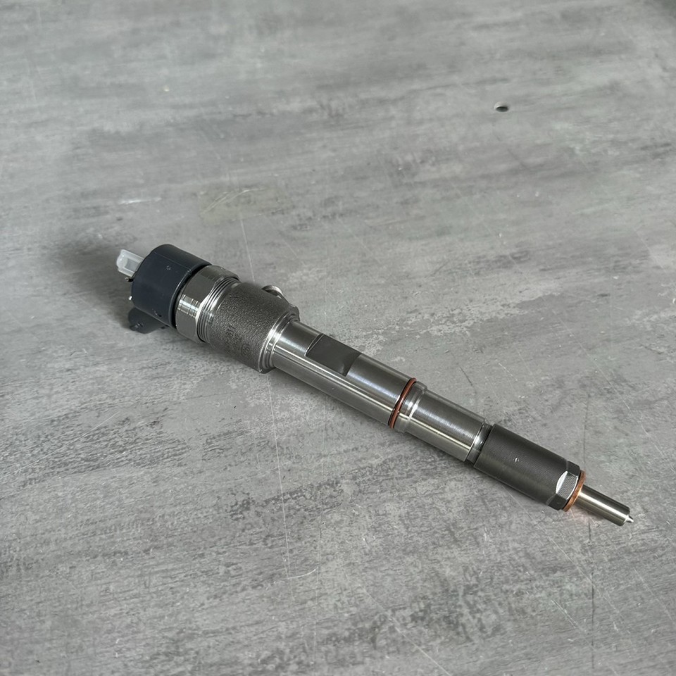 4X Diesel Fuel Injector 0445110457 for CASE New Holland Tractor Loader ...