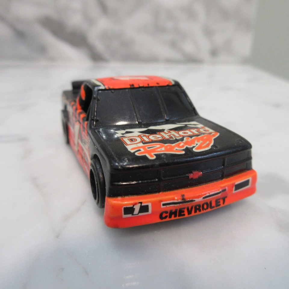 Tyco Chevy Sears DieHard #1 Mike Chase NASCAR Race Truck Slot Car (WD12 ...